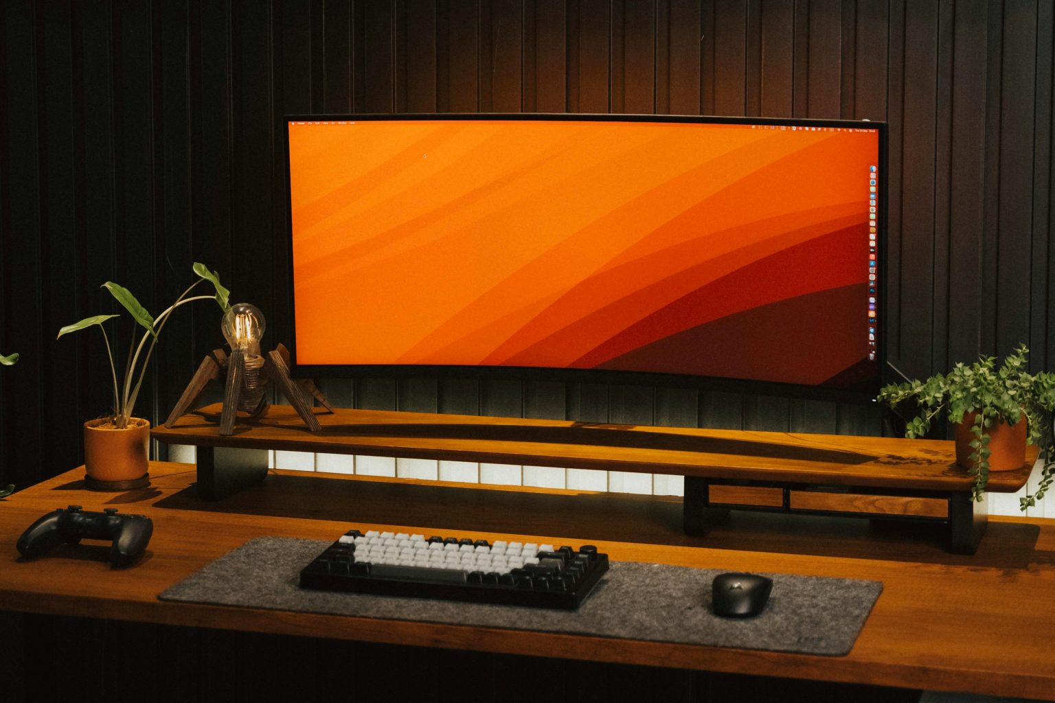 Are Curved Monitors Better? Pros & Cons for Every User